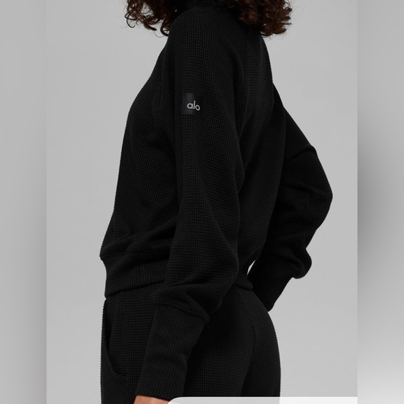 ALO Yoga | Sweaters | Alo Yoga Waffle Weekend Escape Mock Neck Long ...